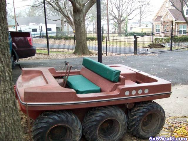 Super Swamp Fox - Amphibious ATV Pictures