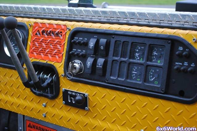 Hydratrek Dash Closeup - Amphibious ATV Pictures