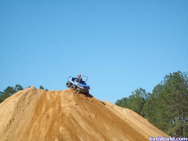 Busco Beach Spring 2009 - Amphibious ATV Pictures